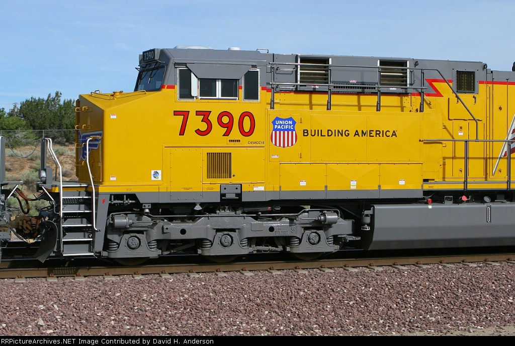 UP 7390